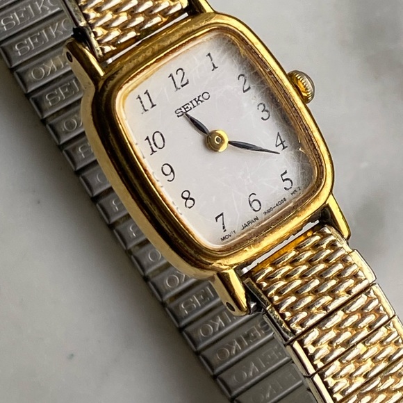 Seiko | Accessories | Vintage Seiko Woman Quartz Watch Rectangle Gold ...